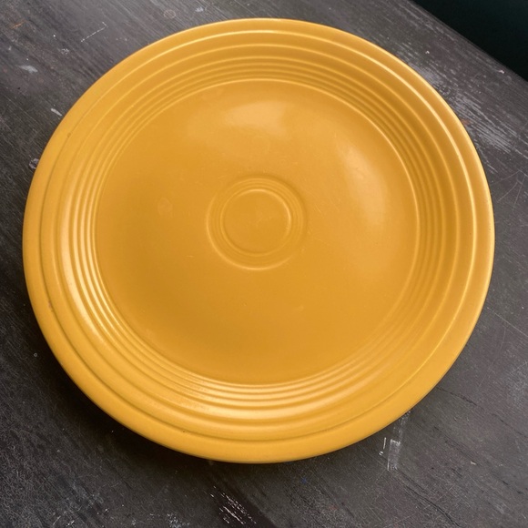 Fiesta | Kitchen | Vintage Fiesta Fiestaware Yellow 92 Luncheon Plate ...